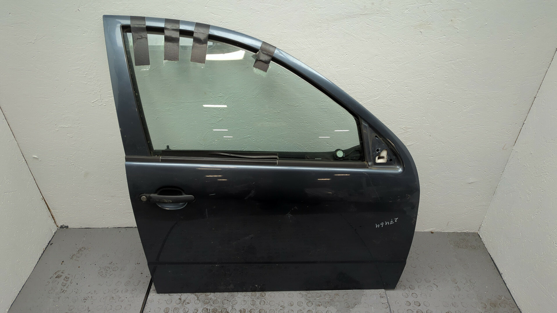 Дверь боковая (легковая) правая передняя Skoda Fabia Б/У