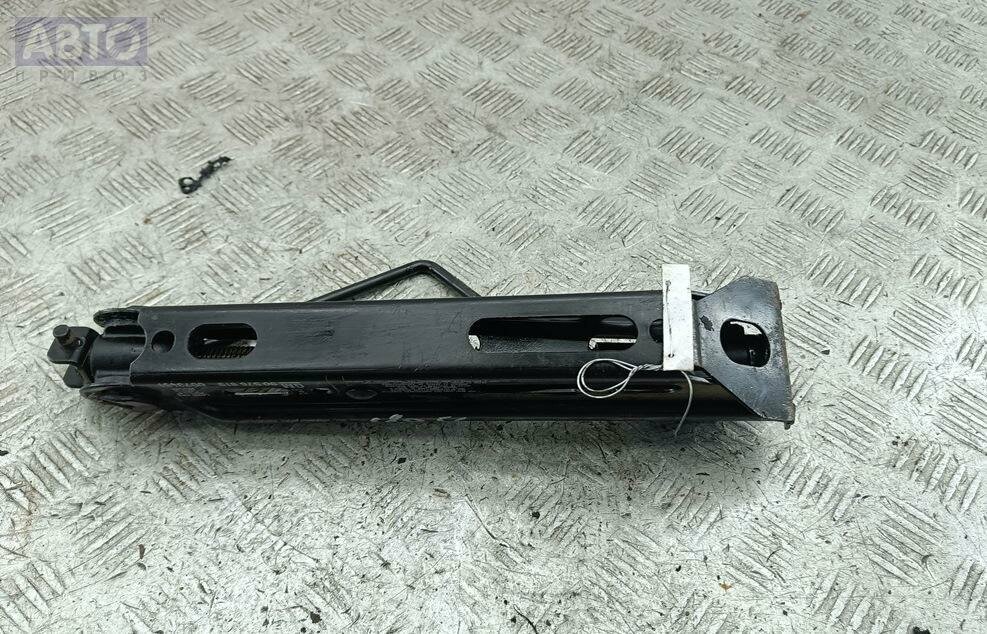 Домкрат Opel Vectra B (1995-2002)