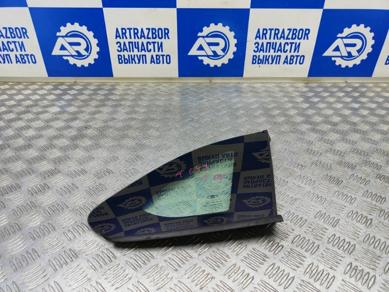 Б/У Стекло кузовное заднее правое LADA X-Ray / Лада Иксрей 1.6 21129 106 Л.С 2019