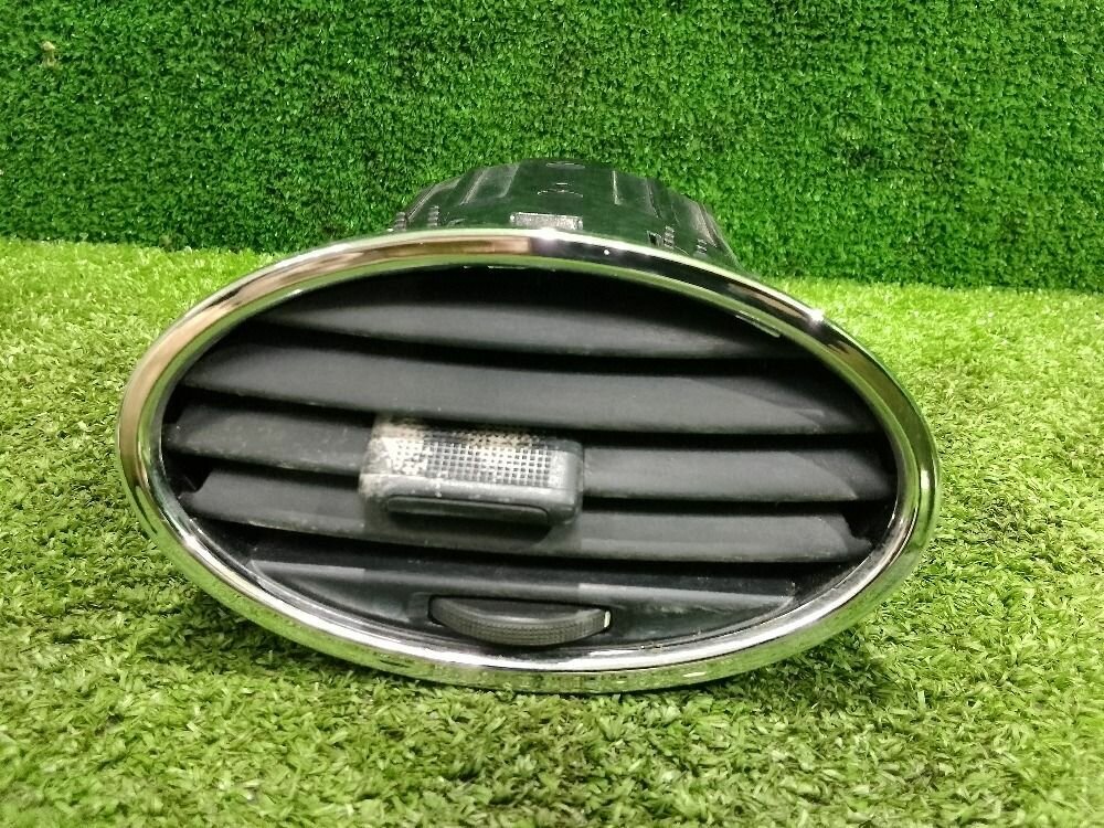 Дефлектор воздуховод Ford Focus II Б/У с пробегом