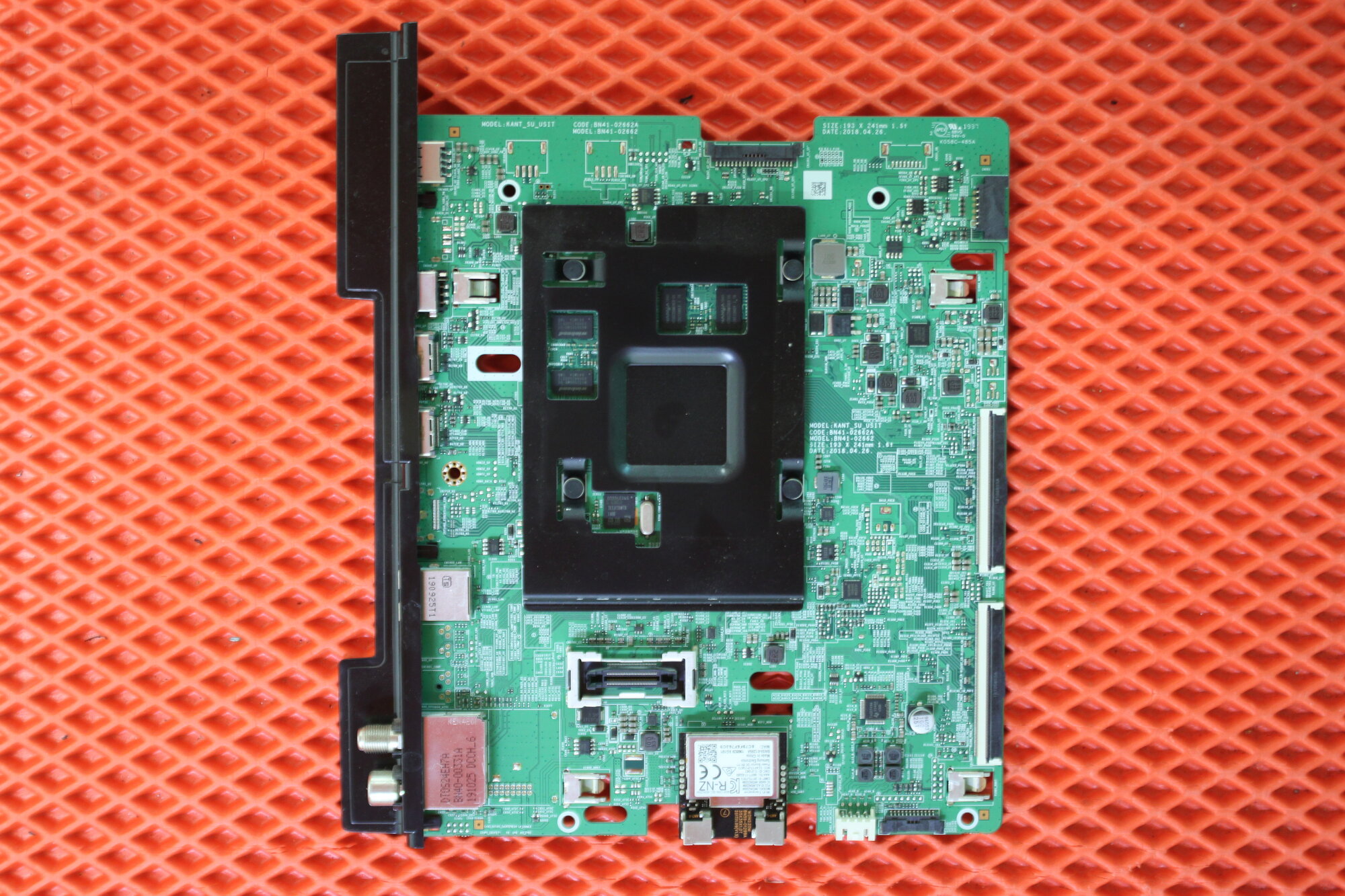 Основная плата (MAIN) BN41-02662A для телевизора SAMSUNG UE55NU7090U-KUU1 в надёжной упаковке