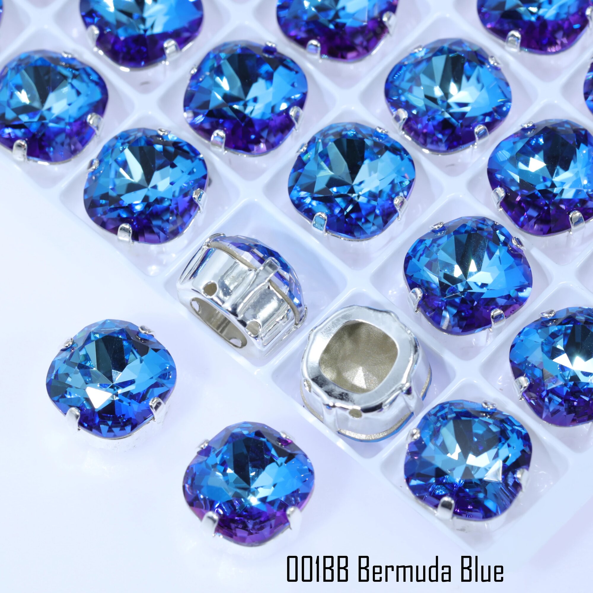Кристаллы BB Bermuda Blue 12 мм, синий, 40 шт.