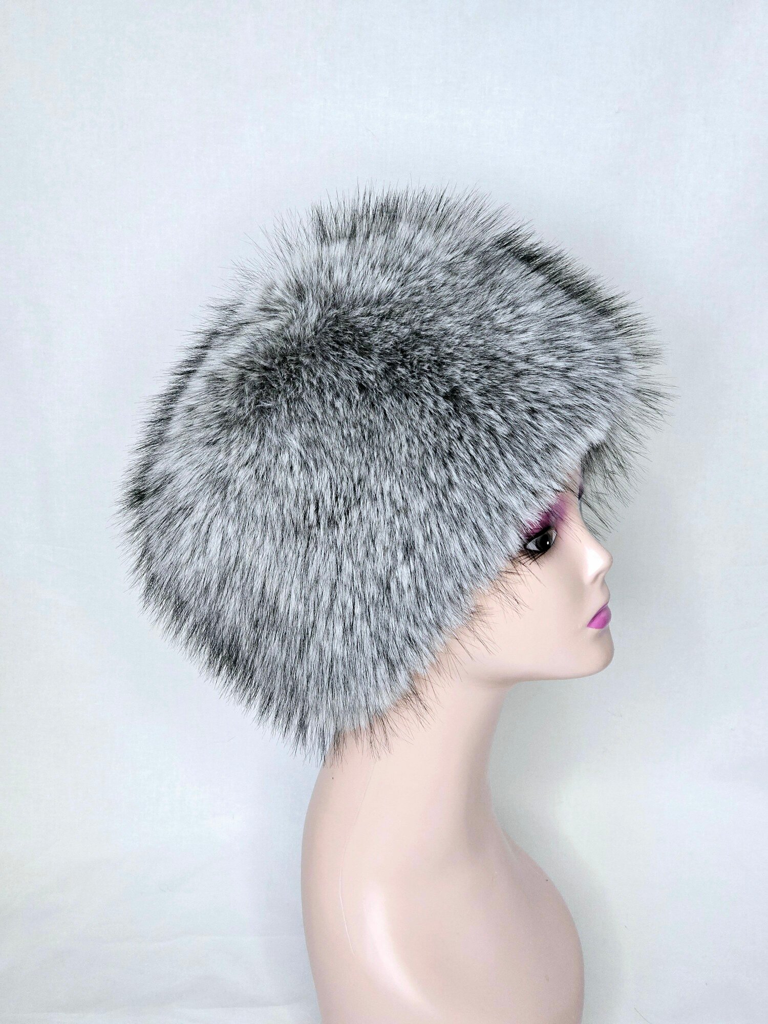 Шапка экомех для женщин