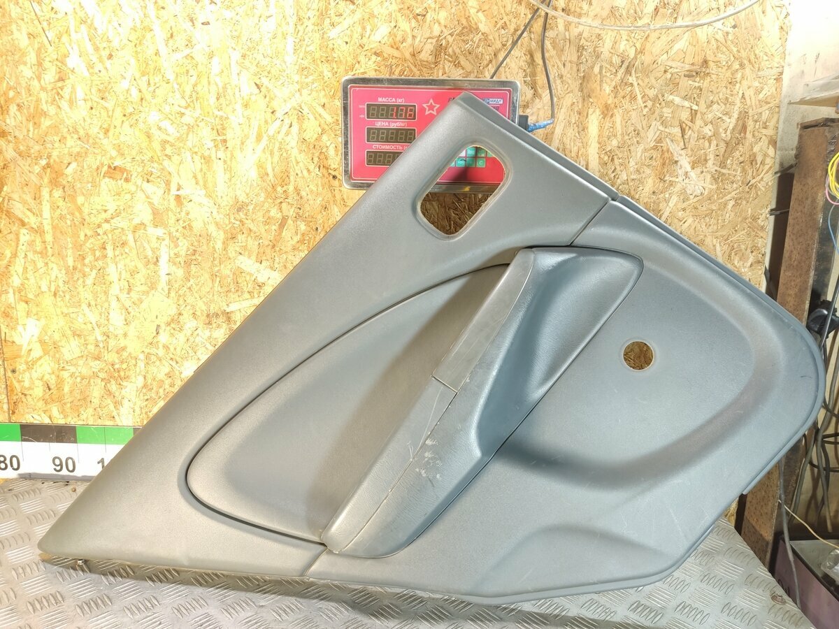 Обшивка двери задней левой NISSAN Almera Classic 8090195F0K