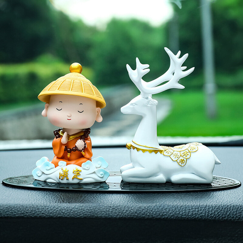 Автомобильные украшения с элитным дизайном, креативные фигурки монахов и оленей-талисманов для автомобиля, полная коллекция новых высококлассных автомобильных аксессуаров.