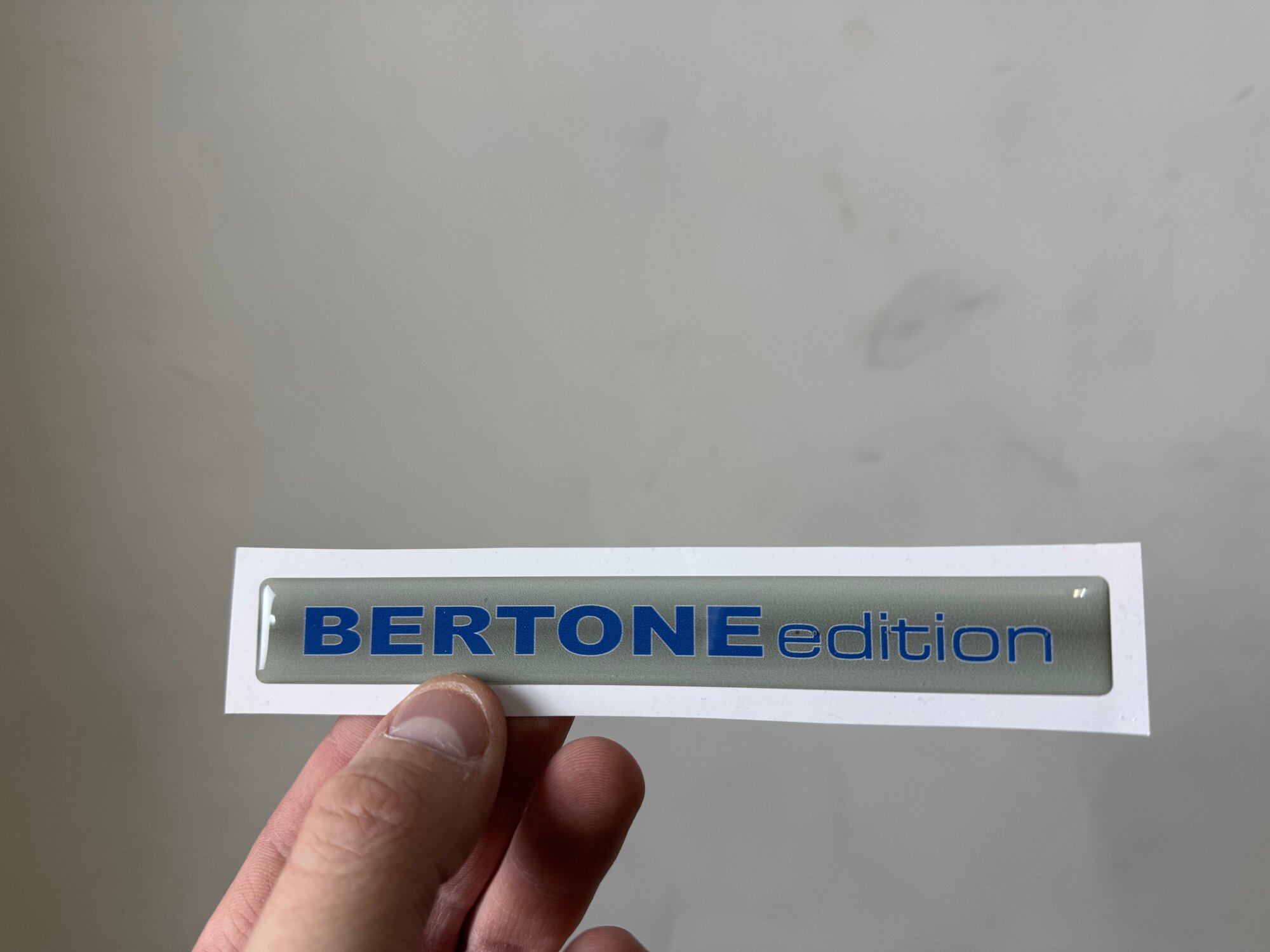 Наклейка Bertone Edition, для молдингов двери и колпака запасного колеса