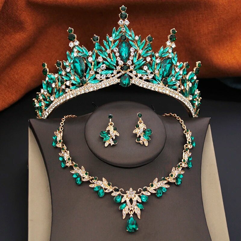 Комплект бижутерии