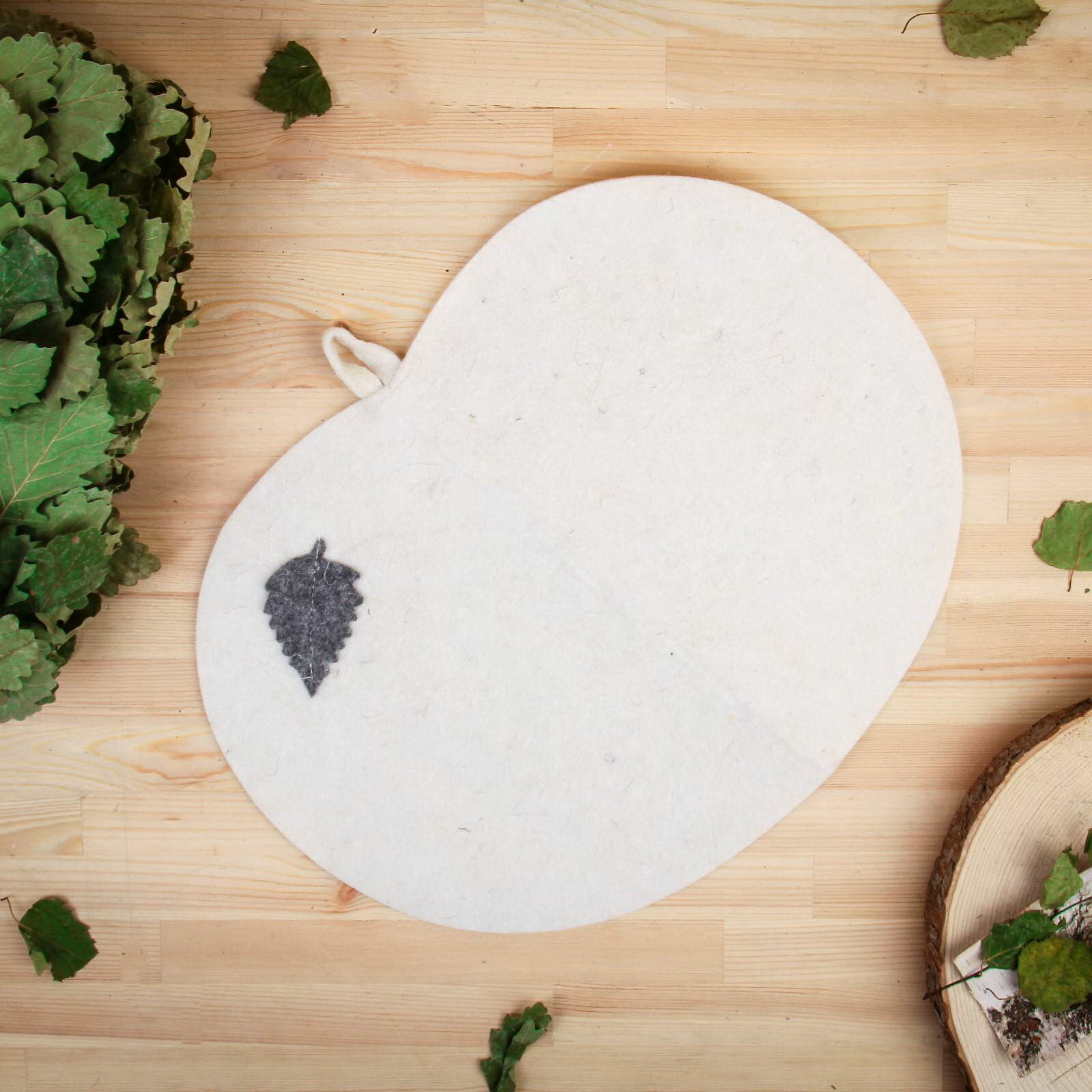 Коврик - сидушка для бани и сауны "Классический", 46x26 см, 70% полиэфир, 30% шерсть, с вышивкой, белый