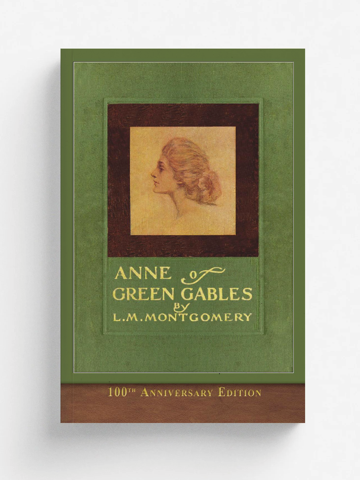 Anne of Green Gables (100th Anniversary Edition). Illustrated Classic