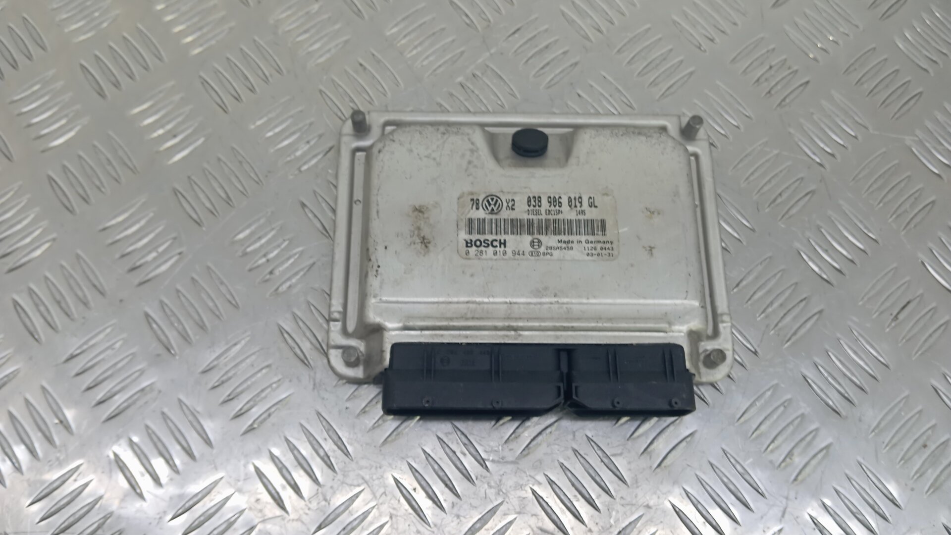 Блок управления двс SKODA SUPERB 1, Номер 0281010944