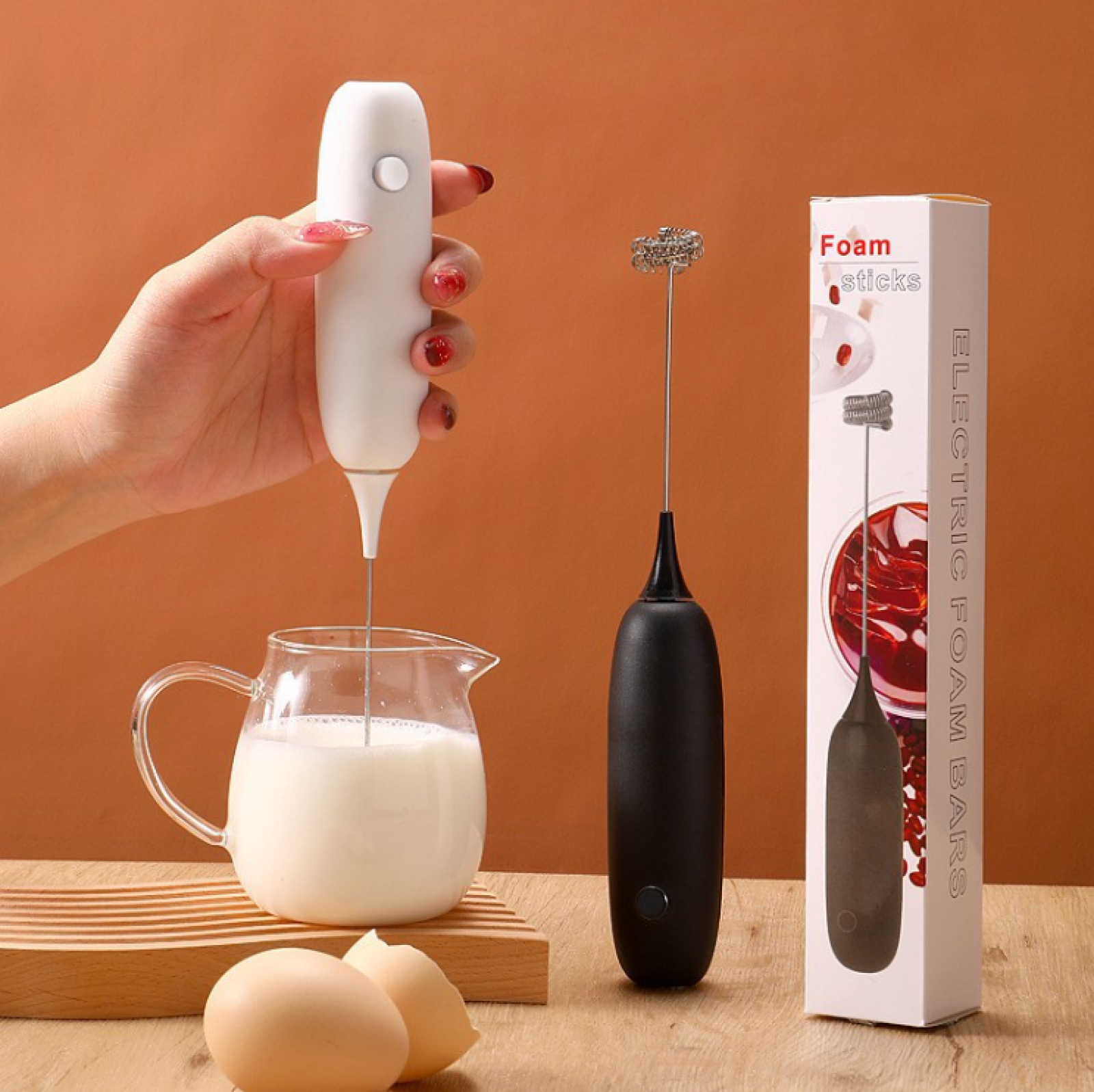 Автоматический капучинатор MyPads Y553309 для взбивания молока, белый