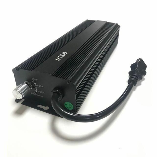 Цифровой балласт ЭПРА 250660 Вт с фитолампой и отражателем в эффективном комплекте освещения ДНаТ