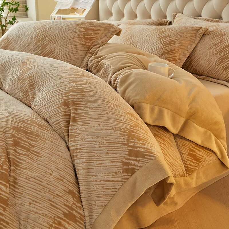 Helani Home Textiles Молочный бархат Комплект из четырех предметов 2025 Новый зимний двусторонний утолщенный трехмерный