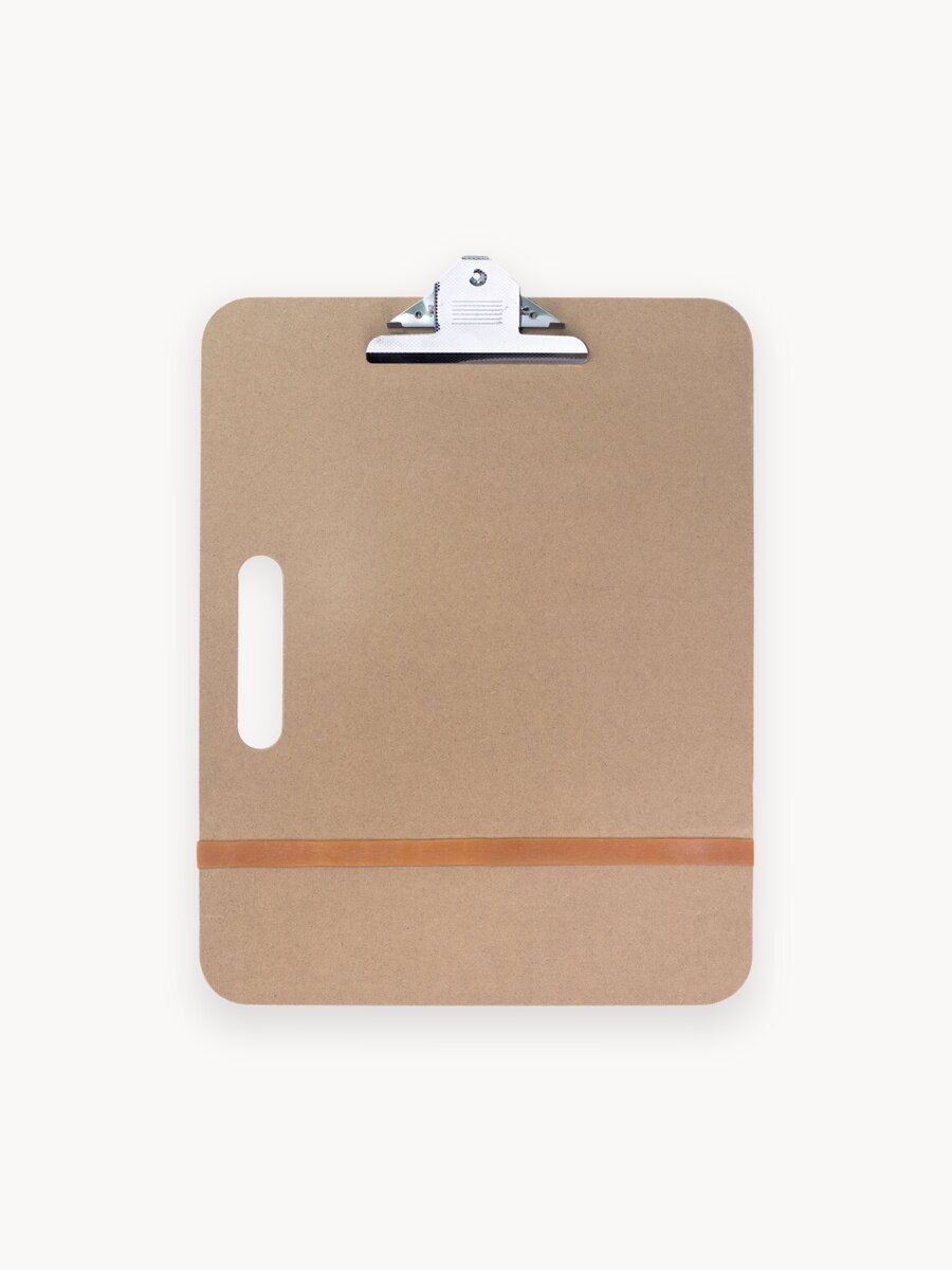 Планшет графический Малевичъ 195103, МДФ, с зажимом/ручкой, 36x46 см