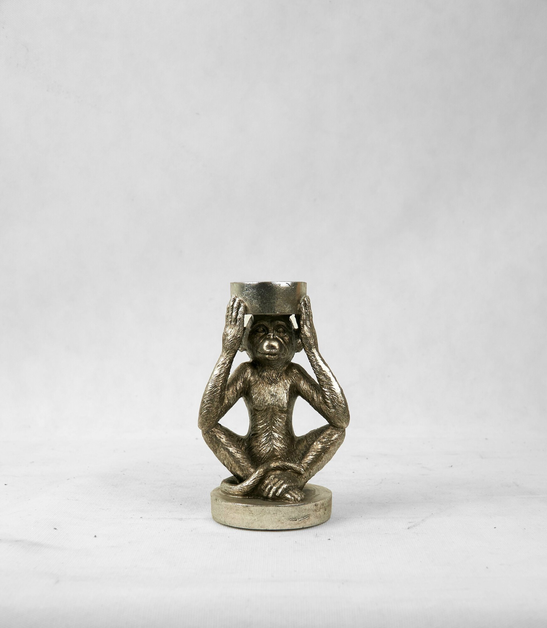 Подсвечник Обезьяна серебро 11х9х17 см Country Artists