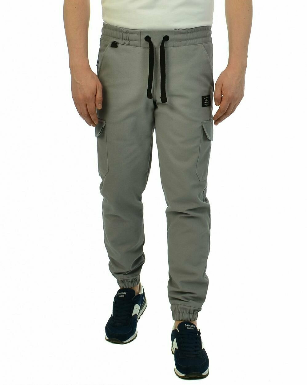 Брюки спортивные