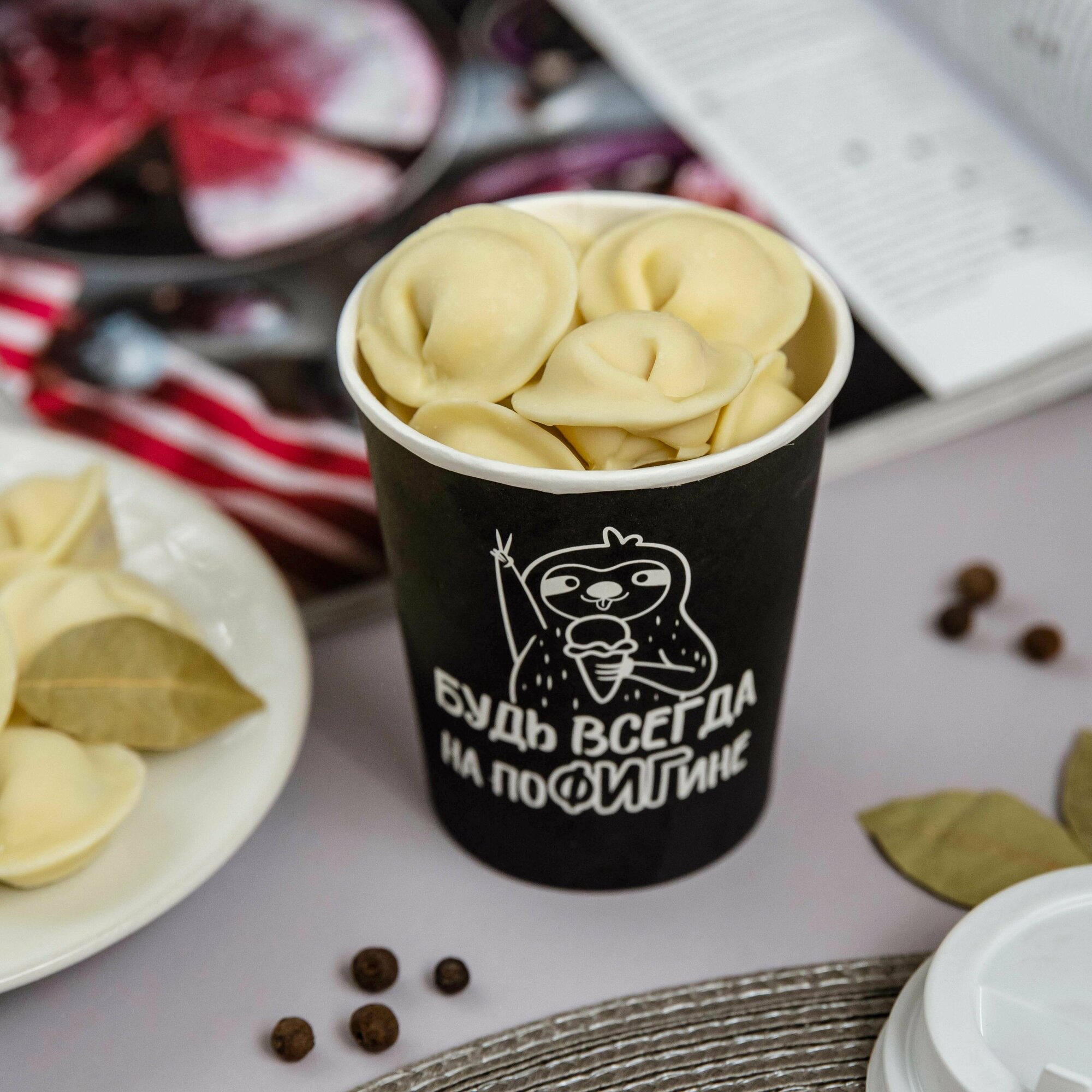 Шоколадные пельмени, необычный сладкий подарок с приколом "будь на пофигине"