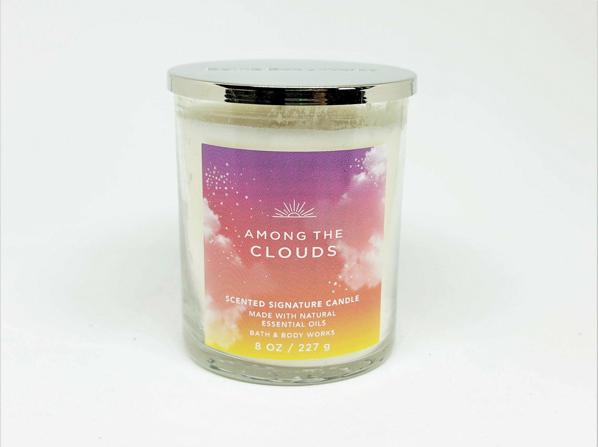 Bath And Body Works ароматическая свеча с 1 фитилем Among The clouds (227грамм)