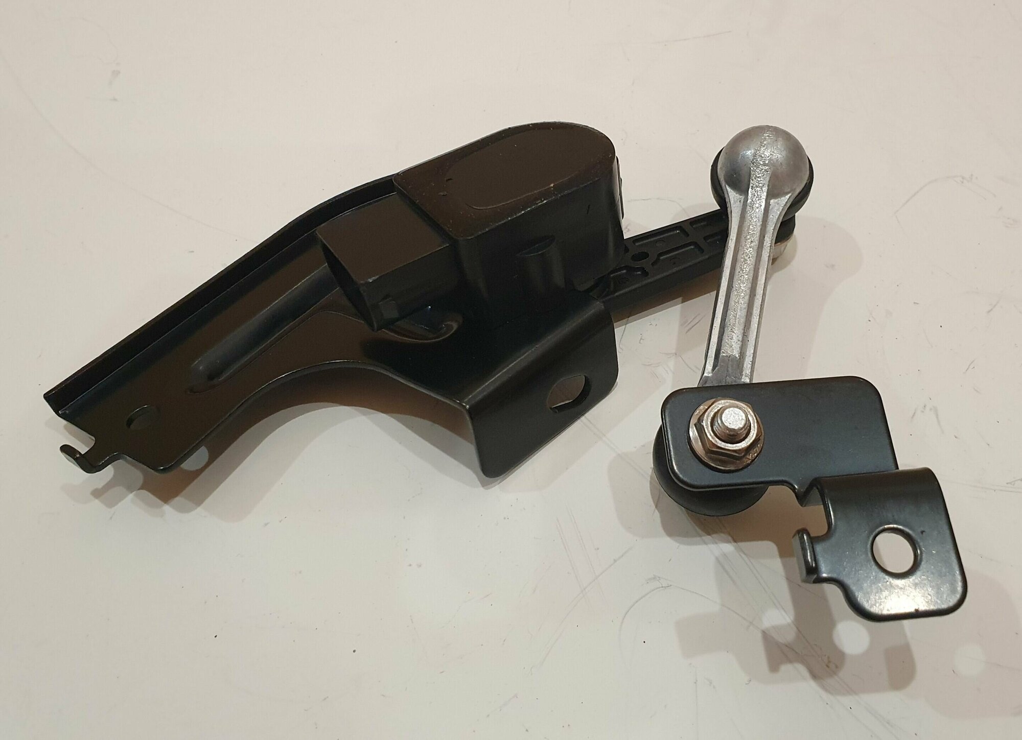 Датчик положения кузова передний (корректор фар) Zotye T600 [2.0 16V 6AMT внедорожник Turbo] 3619040001B11