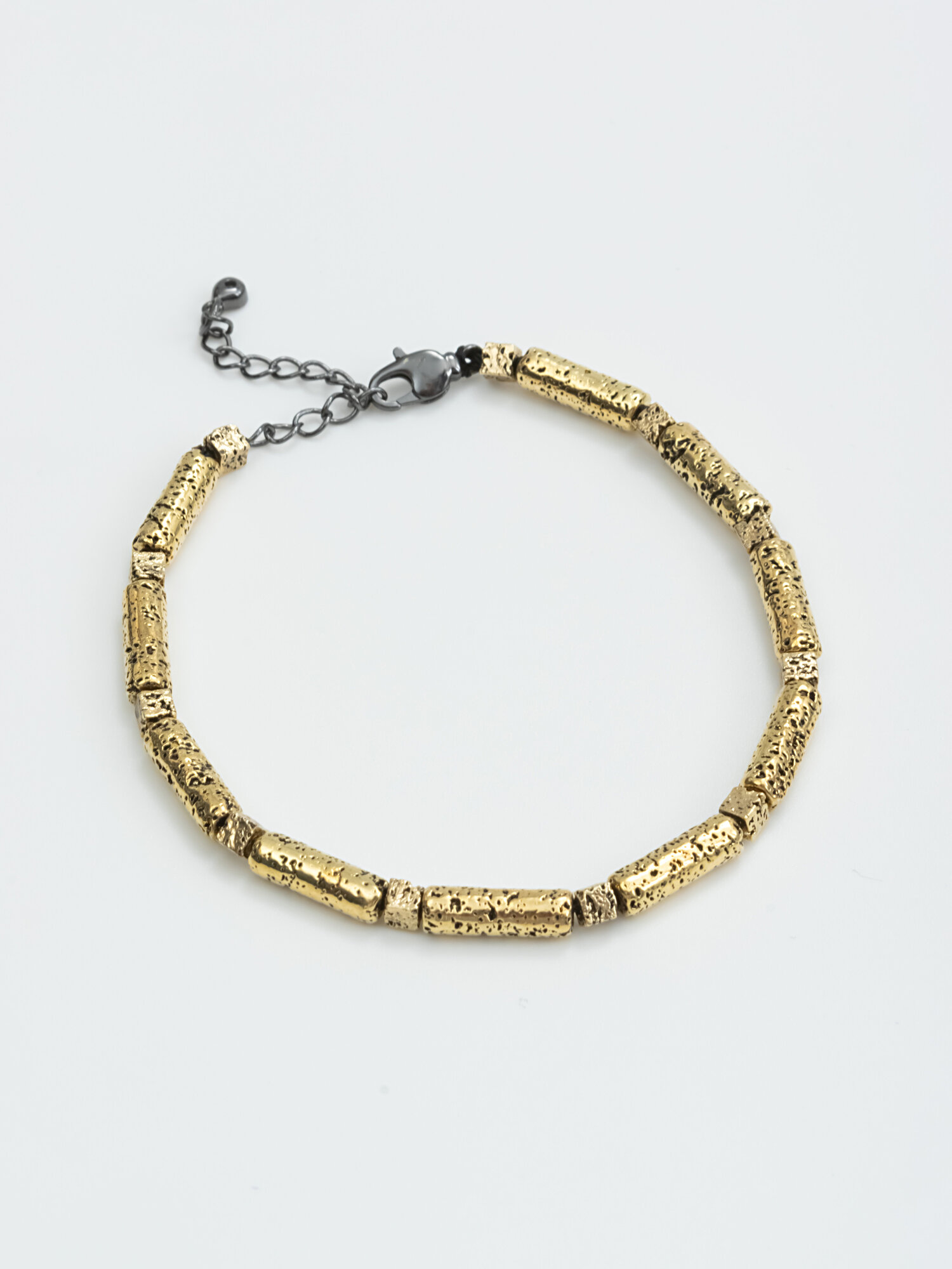 Браслет, вулканическая лава