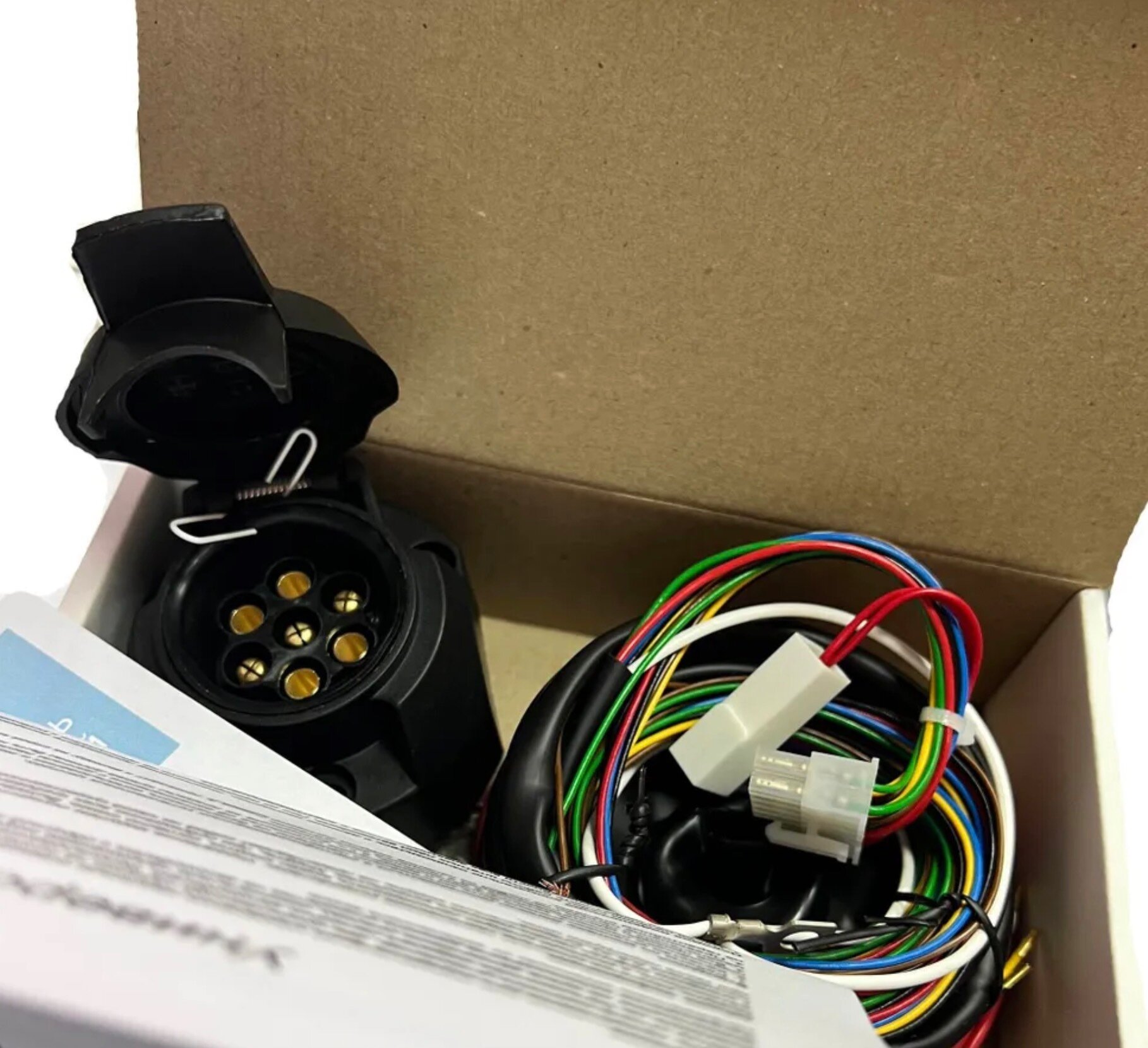 Комплект штатной электрики для фаркопа 7-pin Chevrolet Niva 2002-2020, Лада Нива 2020-2021 с блоком, КонцептАвто. KA SC 71 103 013