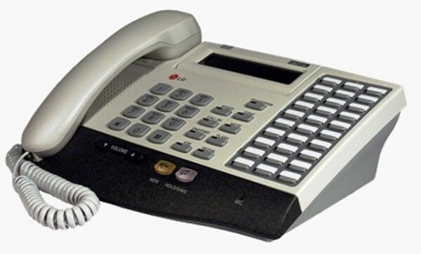 Цифровой системный телефон LG LKD-30DS (подержанный)