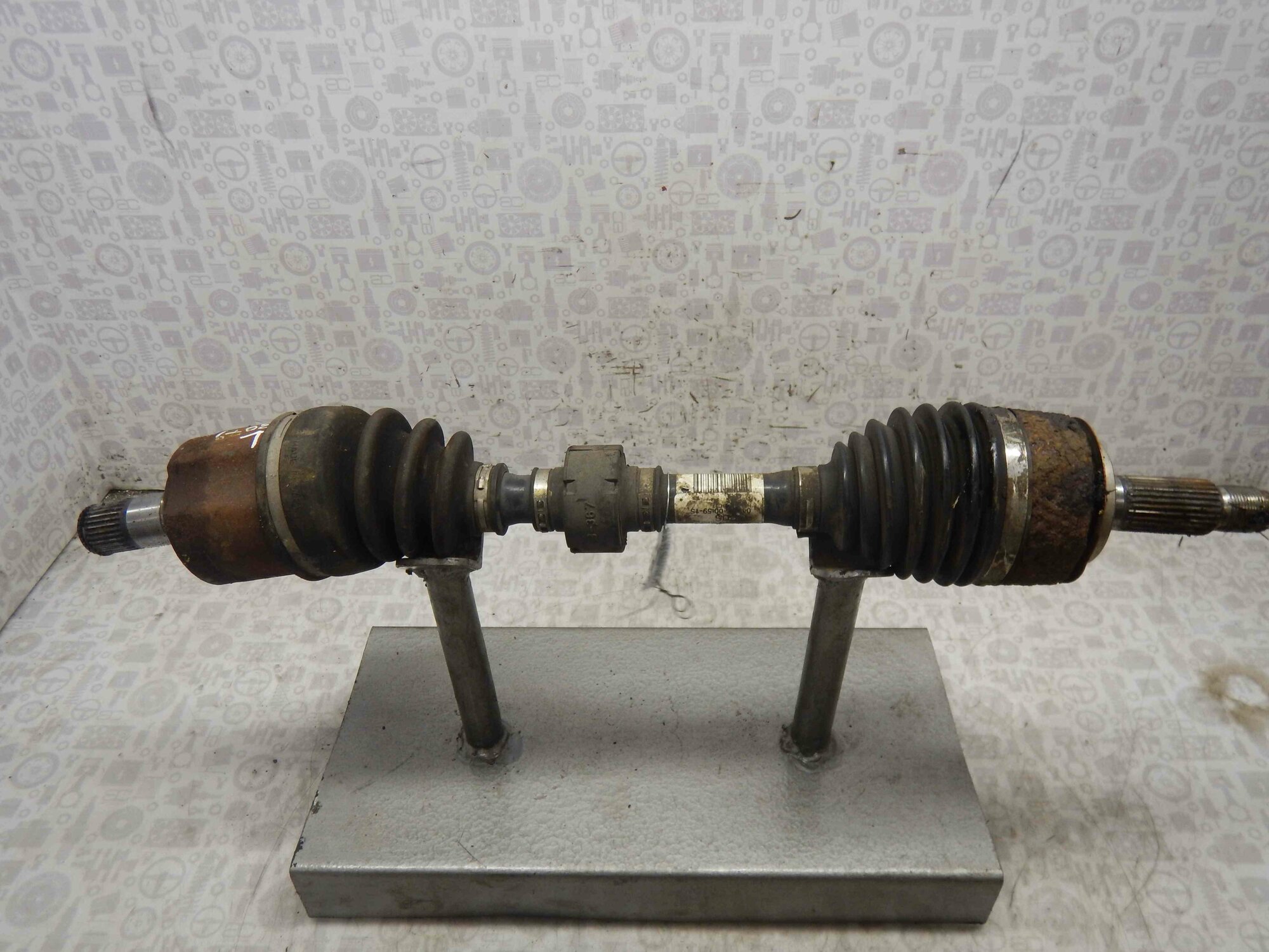 Полуось передняя левая (приводной вал шрус) Honda Civic 8 44306SMJG01 арт. 280452