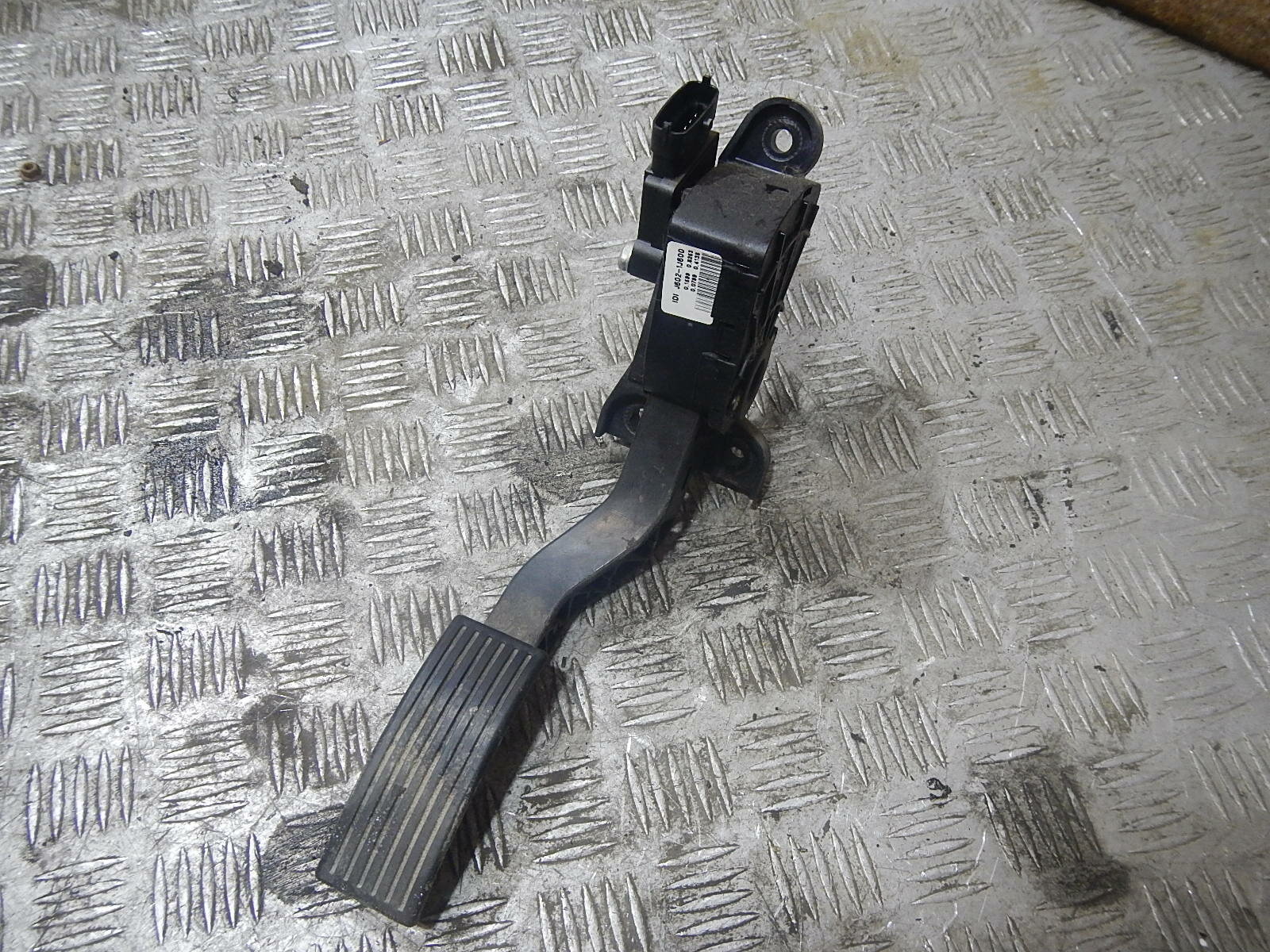 Б/У Педаль газа, Hyundai (Хендэ)-SOLARIS (10-) HYUNDAI SOLARIS (10-) Без пореждений. 347901 Hyundai-KIA арт. 351904A700