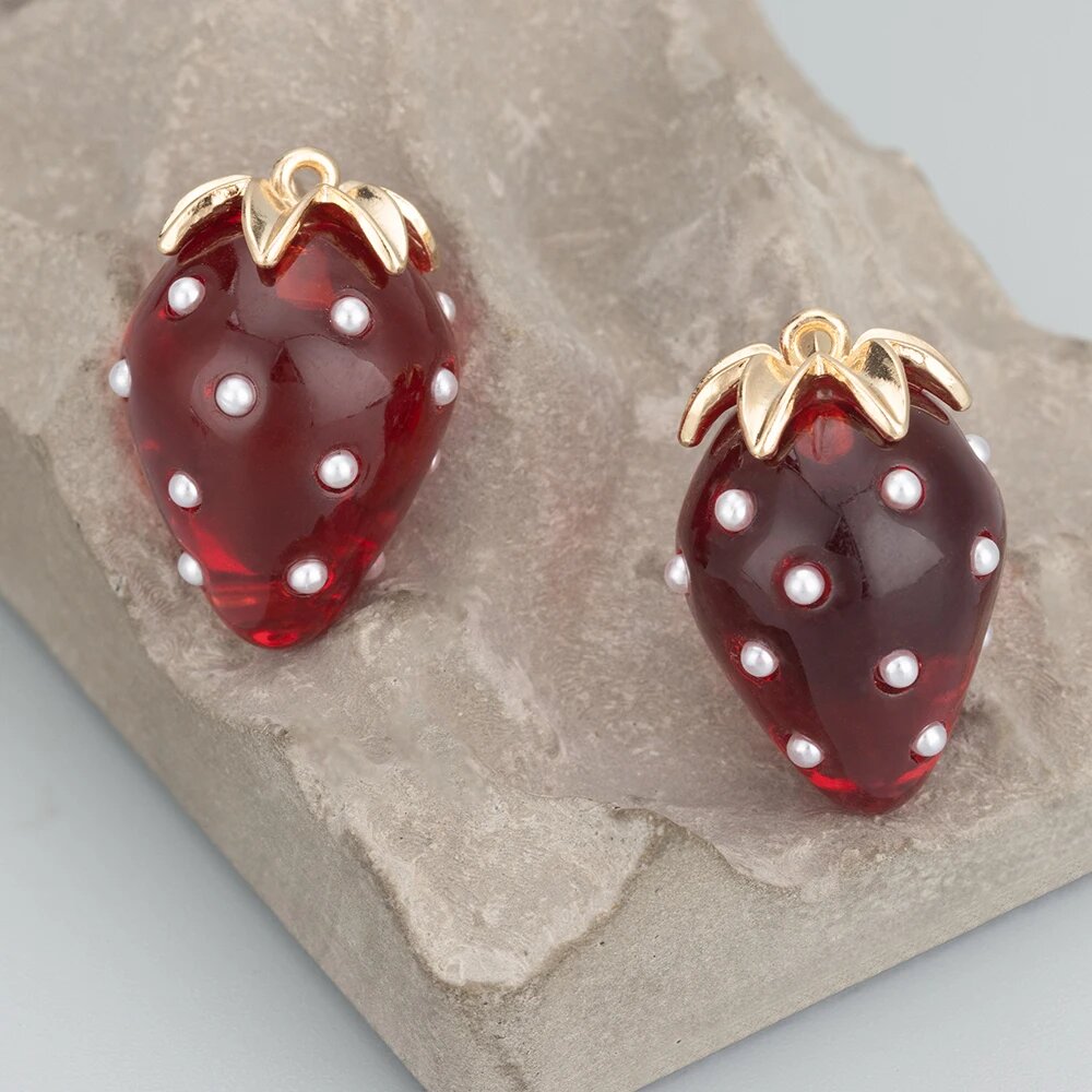 Пластиковые подвески GUFEATHER MB69 клубника 10 шт. Бордовый, MB6909