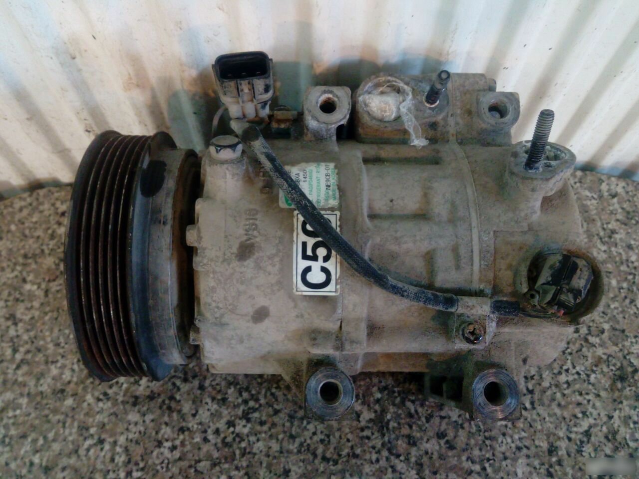 Компрессор кондиционера Ах ix35/Tucson Туксан 977012S500