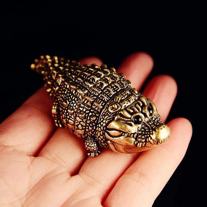 Бронзовая статуя крокодила YOWEI