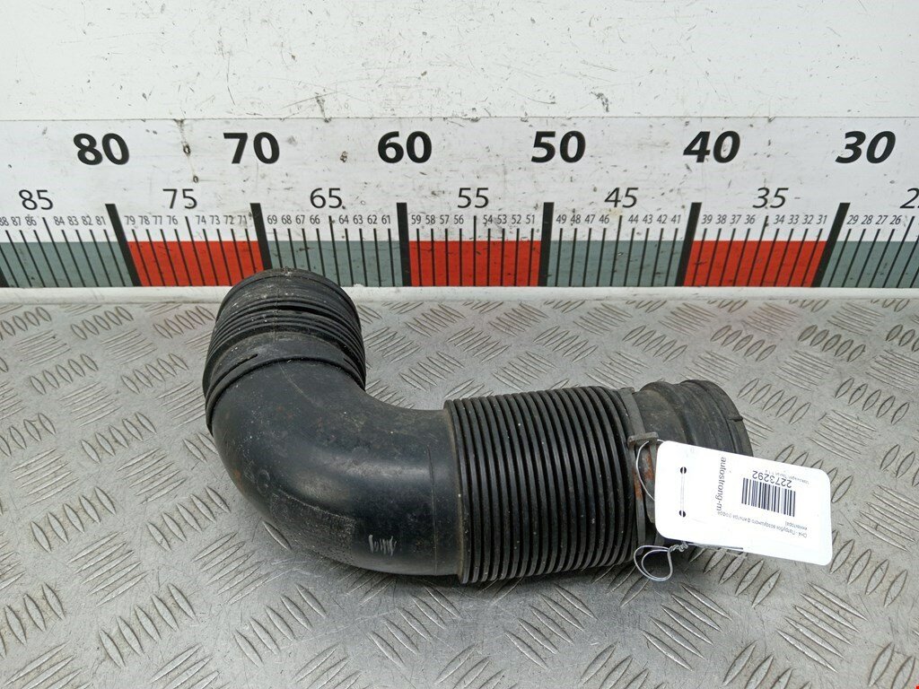 Патрубок воздушного фильтра (гофра инжектора) Volkswagen Touran 1 1K0129684T арт. 2273292