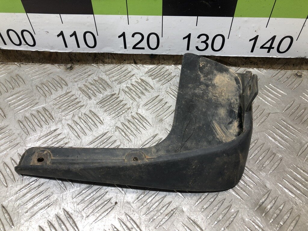 Брызговик левый задний NISSAN Tiida c11 78813ED900