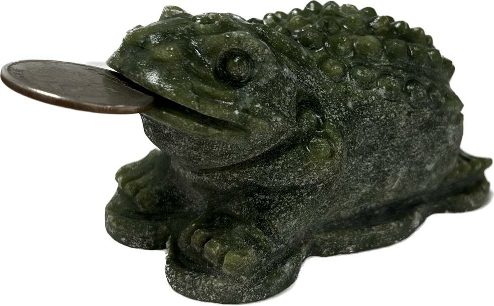 Денежная лягушка (жаба) нефрит 9x5x5см / Cимвол богатства и удачи