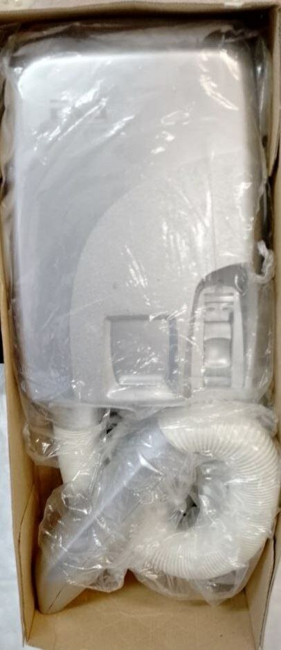 Фен для ванной Ekaplast (Польша) - сушка волос и тела. Цвет фена белый. Настенный.