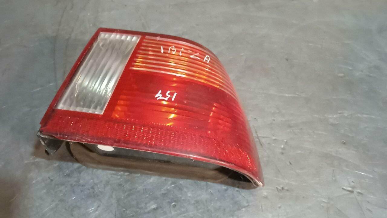 Фонарь задний правый SEAT Ibiza 2 рест. (1996 - 2002)