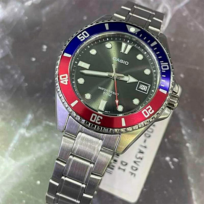 Наручные часы CASIO Collection, синий, серебряный, красный — фото 1