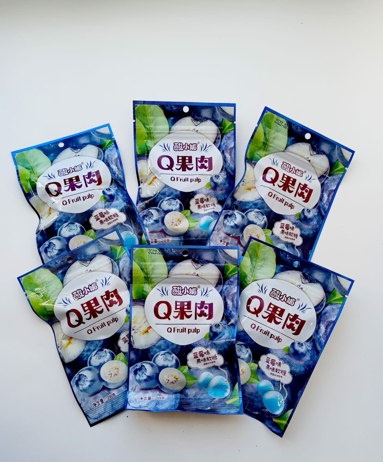 Мармеладные фрукты "Q Fruit pulp" со вкусом голубики (черники) 6 шт. + стикер в подарок