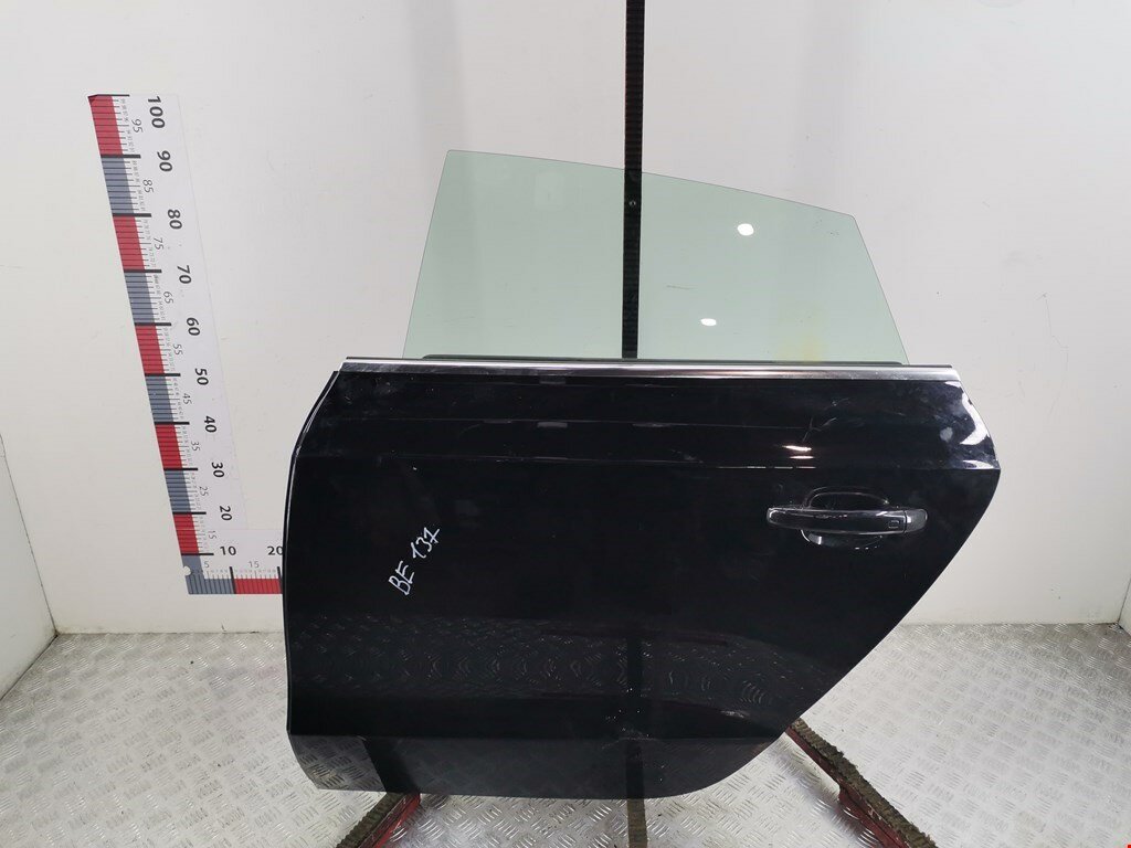 Дверь задняя левая Audi A5 8T 8T8833051D арт. 1664677