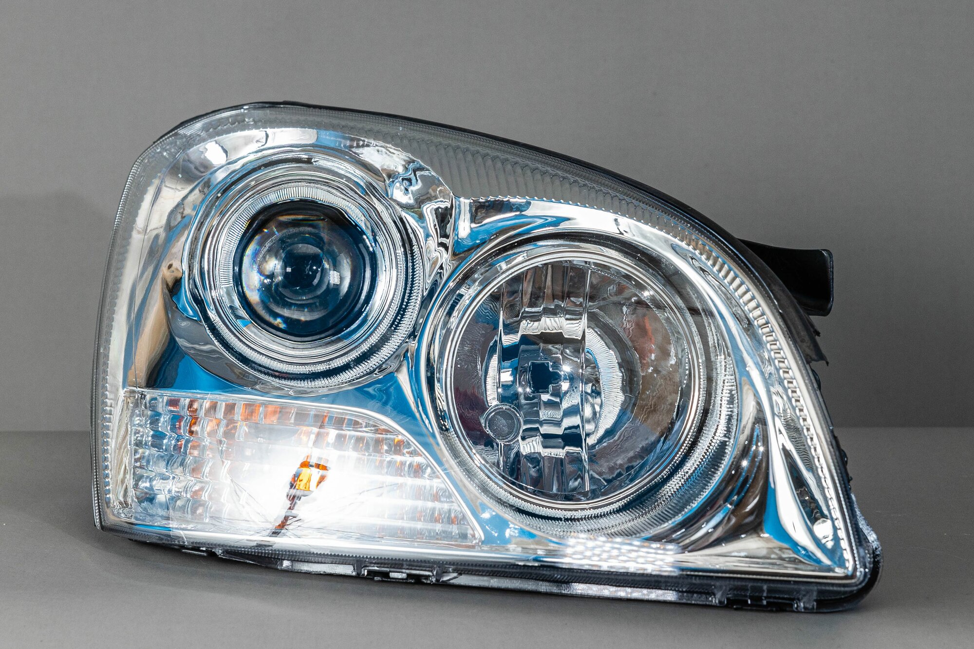 Фара Kia Magentis Киа Маджентис II поколения, года 2005-2008 , 1 линза, 1 шт, ближний дальний свет, галогенная передняя правая