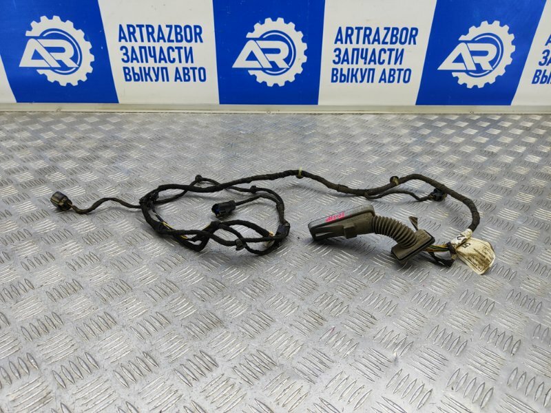 Б/У Проводка двери пер.правой Chevrolet Cobalt 2 T250 / Шевроле Кобальт 2 T250 1.5 В15D2 (L2C) 106 Л.С 2013