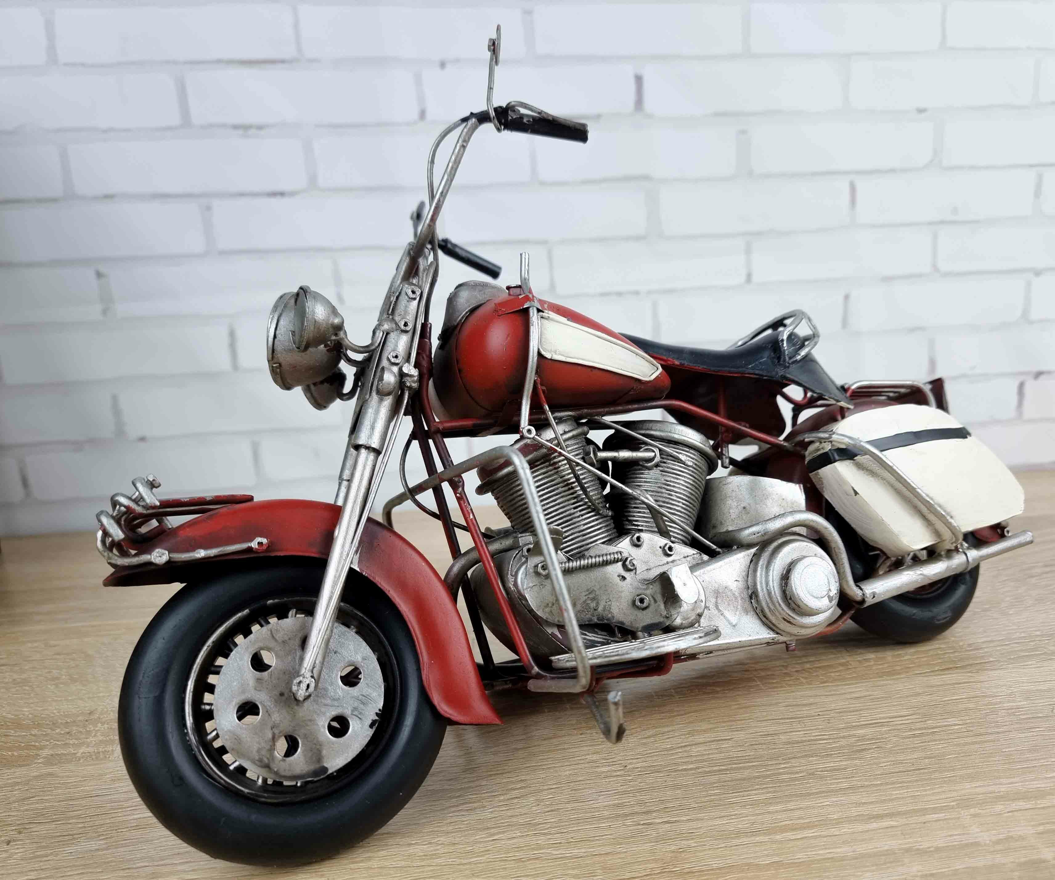 Коллекционная модель мотоцикла, металл 37х17х22см, Art 2356