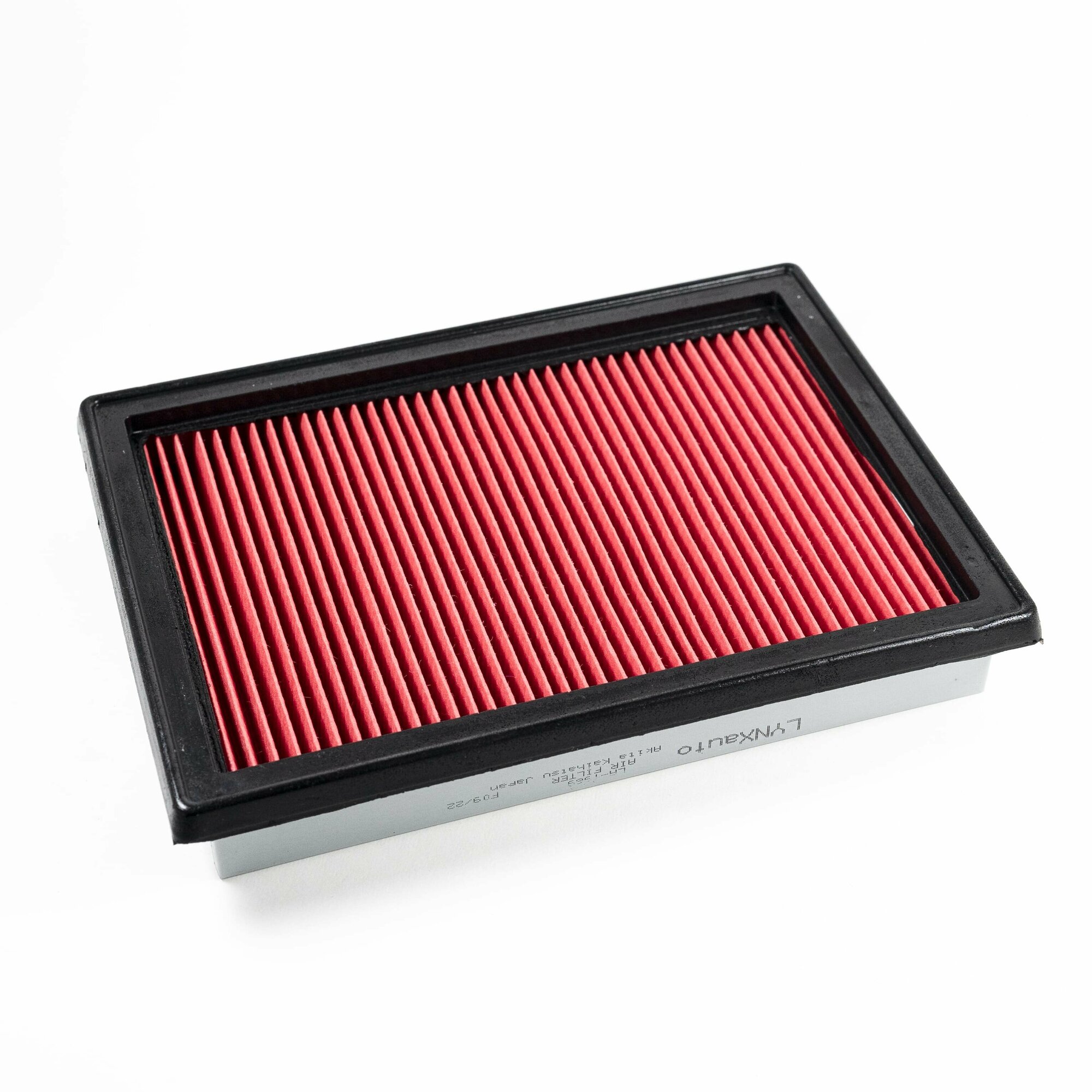 Фильтр воздушный NISSAN Juke 1.6T 10 (LYNXauto)