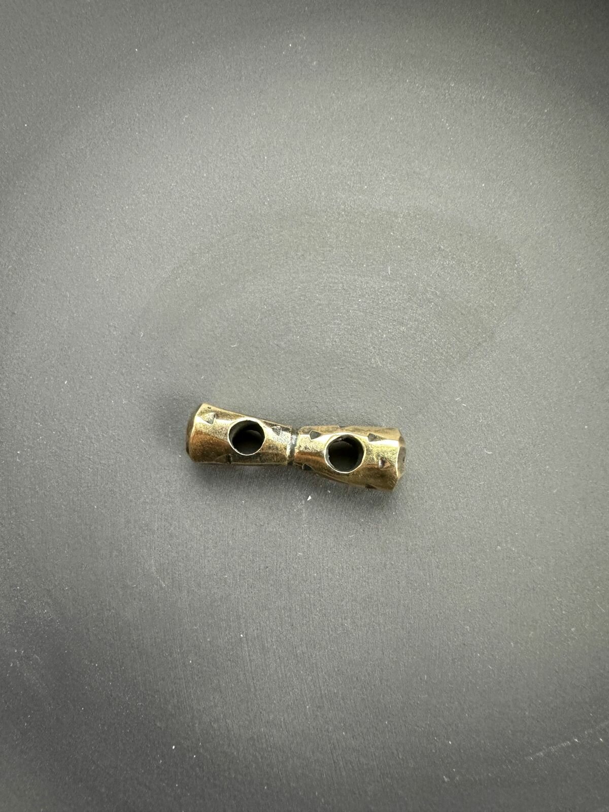 Клевант Битый Застежка бронзовая Для одежды веревки шнурка браслета Длина-2.7 Ширина-0.8см