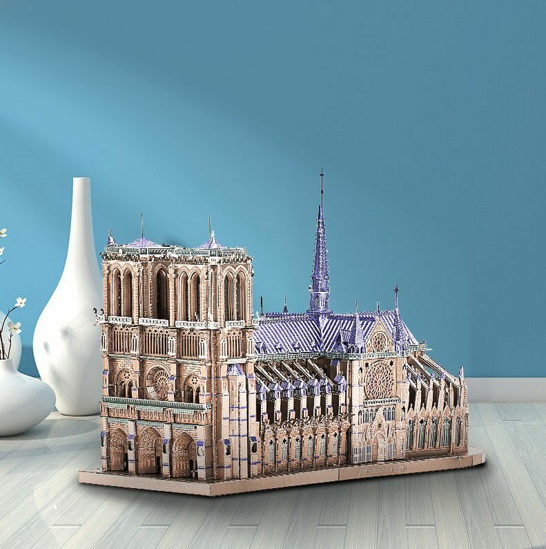 Металлический конструктор / 3D конструктор / Сборная модель Piececool Notre Dame Cathedral Paris