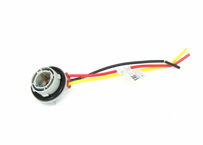 Патрон под лампу P21/5W (1157 двухконт.) с проводами (пластик)