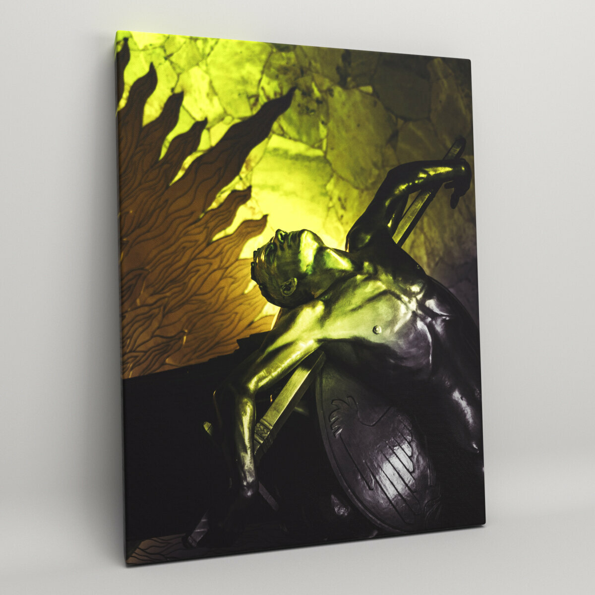 Картина на холсте (интерьерный постер) "Фантастика человек ксеноморф", с деревянным подрамником, размер 45x60 см
