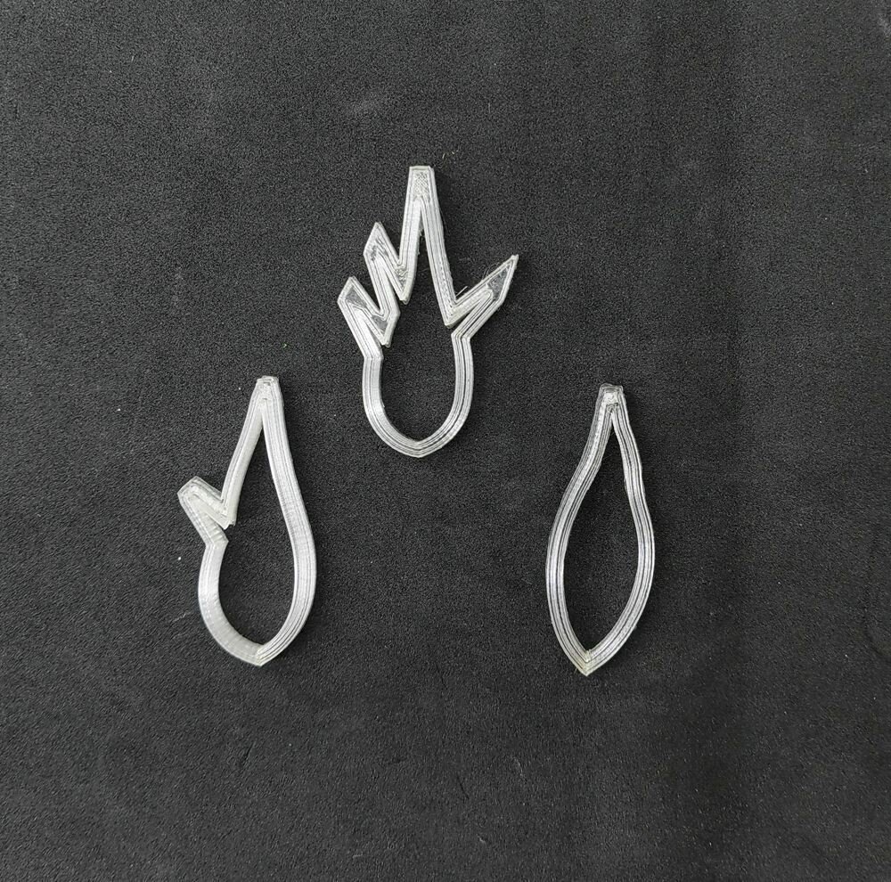 Пластиковые каттеры "Чашелистики розы "