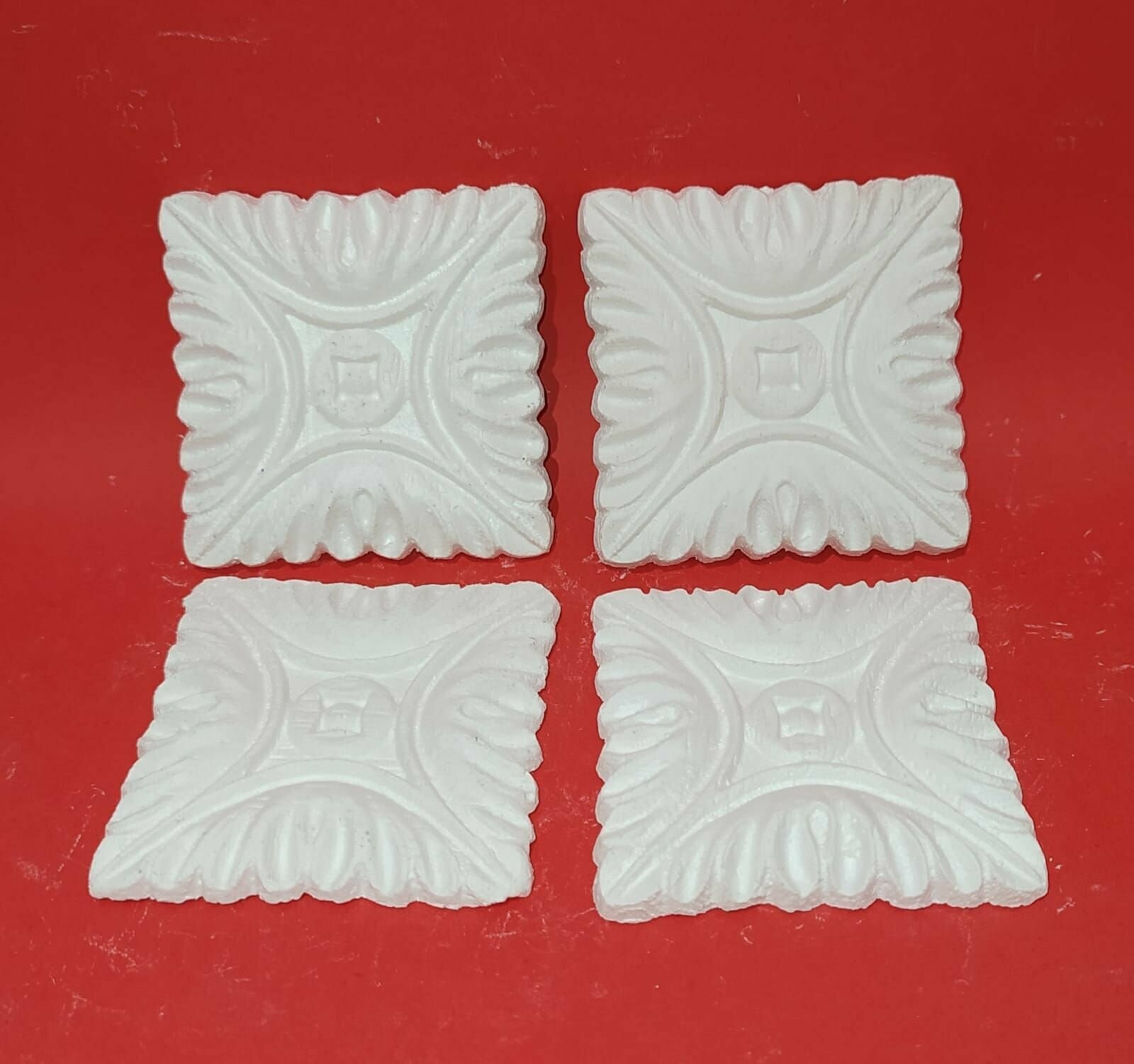 Заготовка из гипса под роспись, квадрат4,5*4,5 см орнамент-4 шт