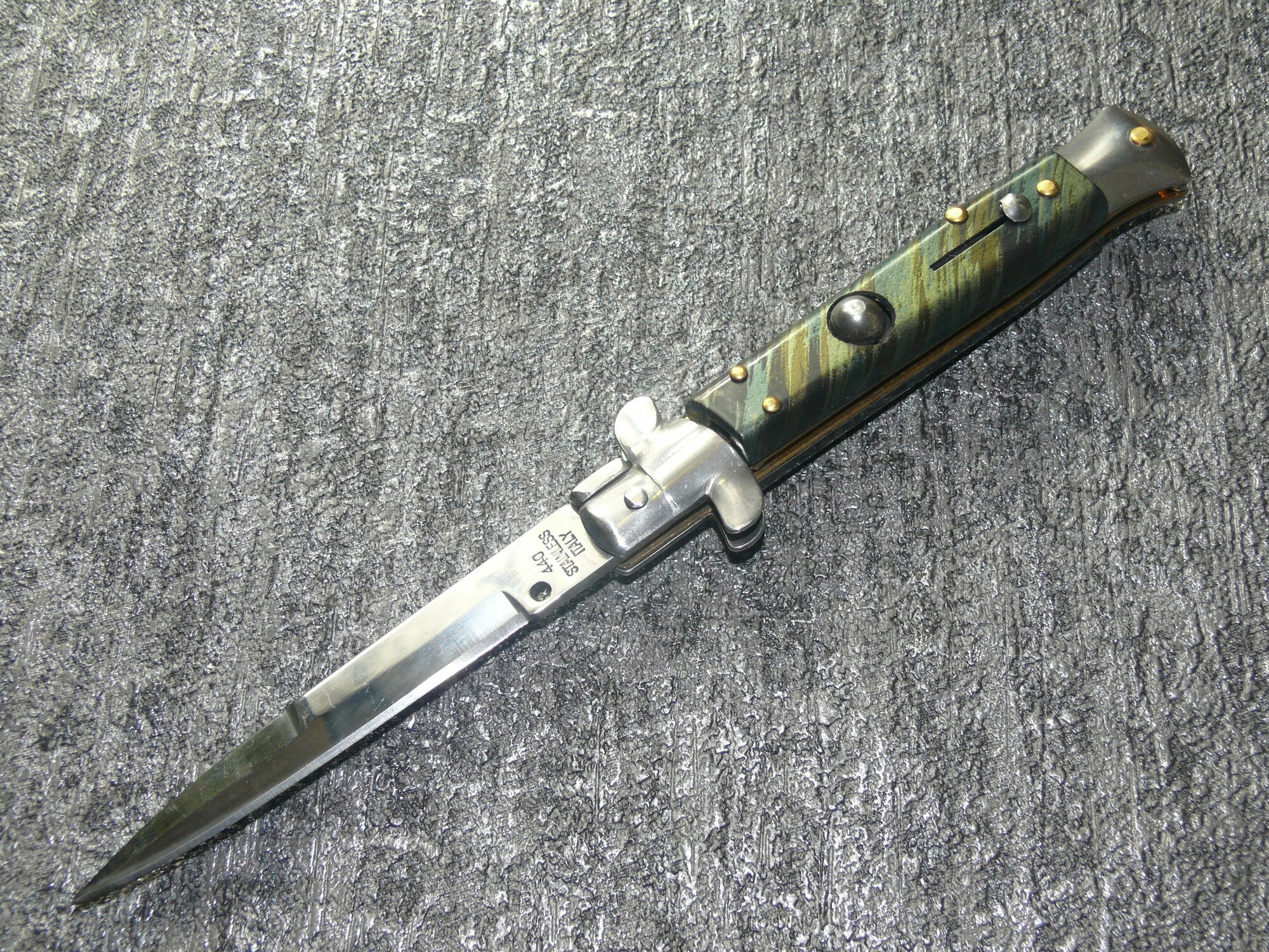 Нож складной, автоматический АКС-001 "Стилет" темно-зеленый, 20 см